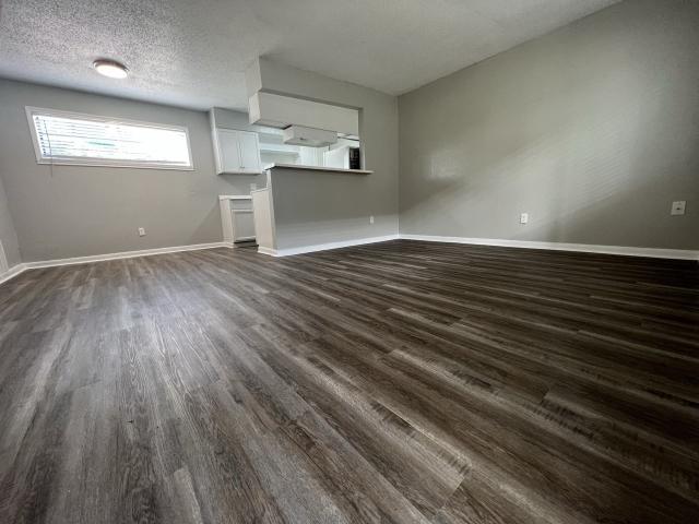 2120 Strawberry Road 1 Bedroom Apartment for Rent at 2120 Strawberry Rd, Pasadena, TX 77502