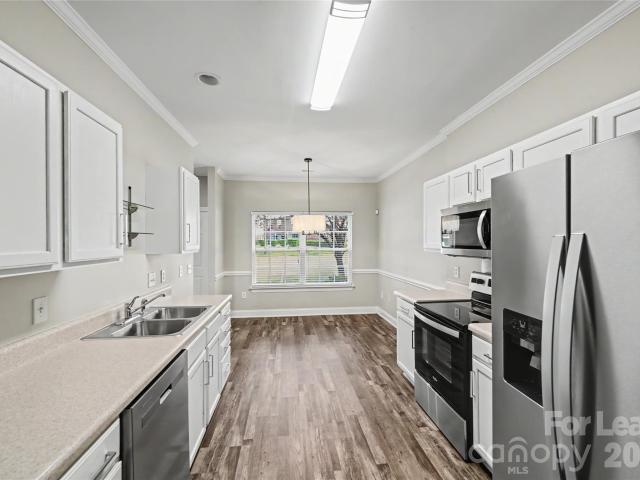 2120 Sardony Lane