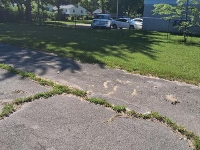 2120 Sheridan Ave, Saginaw, MI 48601