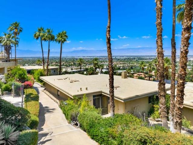 2120 Southridge Dr, Palm Springs, CA 92264