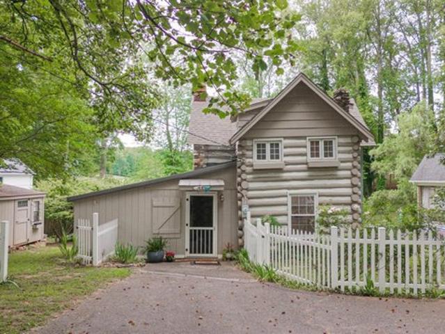 2120 Timberlake Dr, Lynchburg, VA 24502