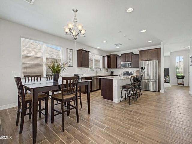 2120 W Olivia Dr, San Tan Valley, AZ 85144