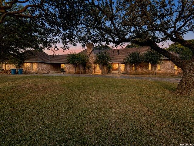 21210 Forest Waters Cir, Garden Ridge, TX 78266