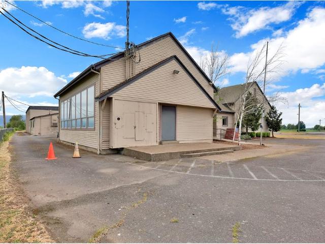 21211 coburg rd