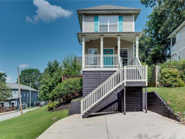 212/14 South Avenue SE
