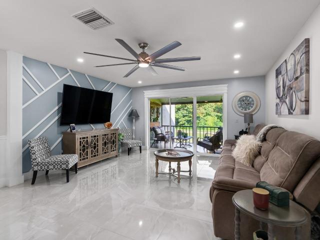 21215 Lago Cir, Unit F, Boca Raton, FL 33433 | MLS #F10479