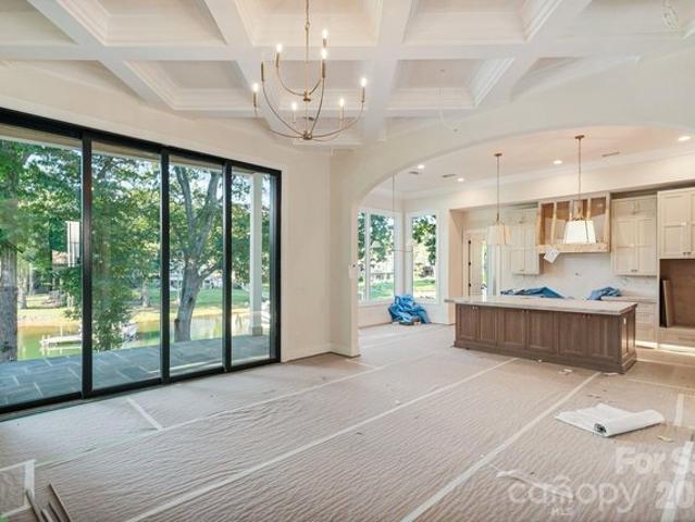 21216 Rio Oro Dr, Cornelius, NC 28031