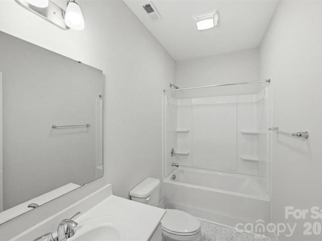 21216 Sanctuary Dr, Lancaster, SC 29720 | MLS #4404