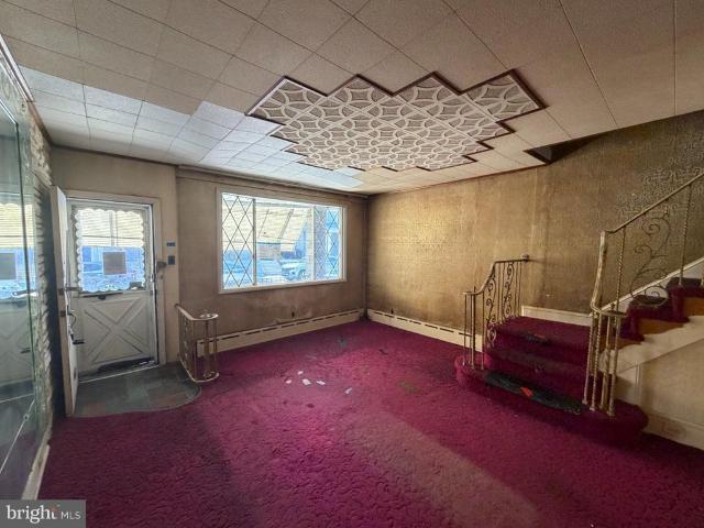 2121 Mifflin