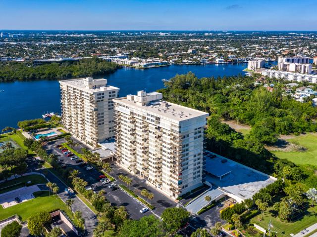 2121 N Ocean Blvd, Unit 302E, Boca Raton, FL 33431 | MLS #B26010