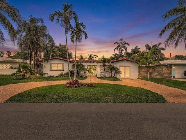2121 NE 52nd St, Fort Lauderdale, FL 33308