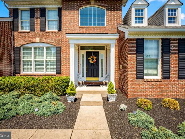 2121 Overlook Court