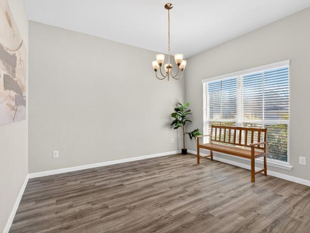 2121 Cedar Way Dr