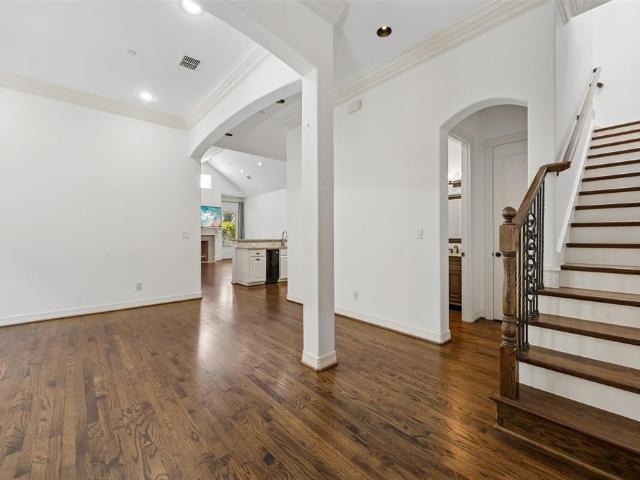 2121 Fawnwood Drive