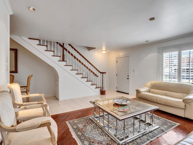 2121 Fountain View Drive H1