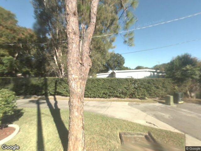 2121 Greenway Dr, Winter Haven, FL 33881