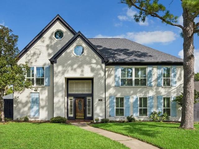 2121 Kildare Dr, Pearland, TX 77581