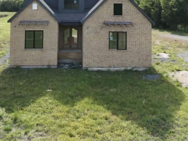 2121 Kingwood Ln