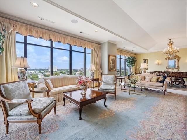 2121 Kirby Dr Unit 7NE, Houston, TX 77019