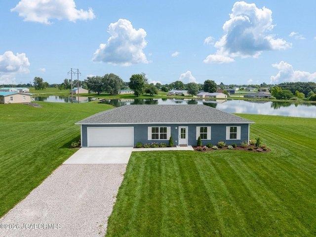 2121 Lyndell Blvd, New Bloomfield, MO 65063
