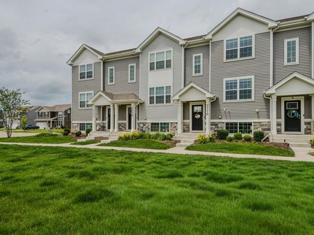 2121 Sassafras Way Unit D, Wonder Lake, IL 60097