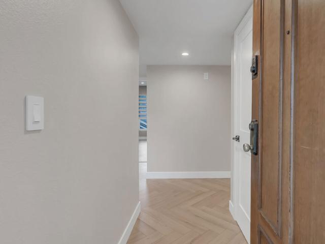 2121 Scott Road 206