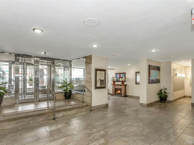 2121 Shore Parkway 3M