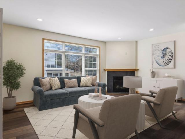 2121 Village Trail