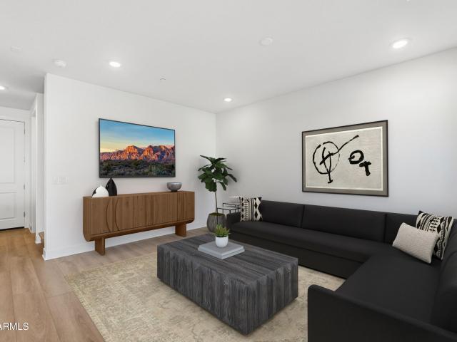 2121 W Sonoran Desert Dr, Unit 83, Phoenix, AZ 85085 | MLS #6967 | Compass