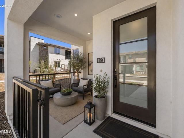 2121 w sonoran desert drive # 123