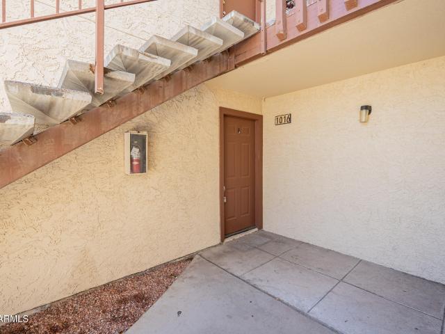 2121 w royal palm road # 1016