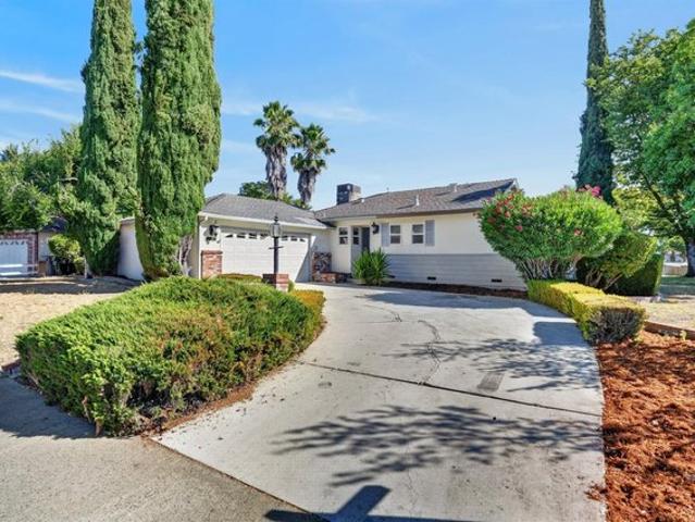 2121 50th Ave, Sacramento, CA 95822