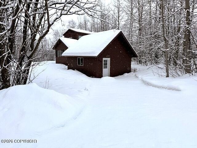21220 Monron St, Chugiak, AK 99567