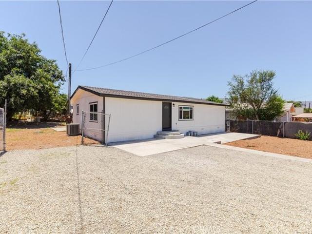 21225 Victorian Ln, Wildomar, CA 92595