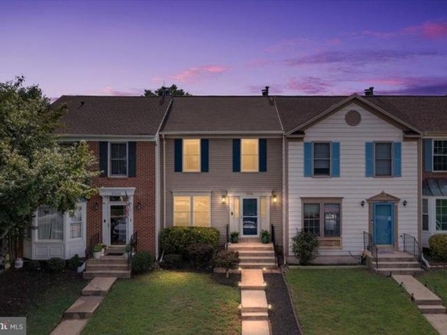 21226 Hedgerow Ter, Ashburn, VA 20147