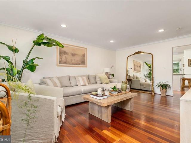 21226 Hedgerow Terrace