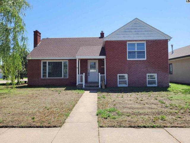 2122 Madison St, Great Bend, KS 67530