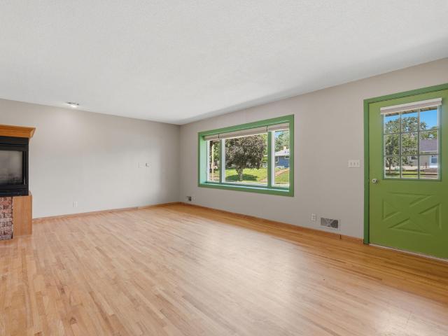 2122 Mesabi Avenue