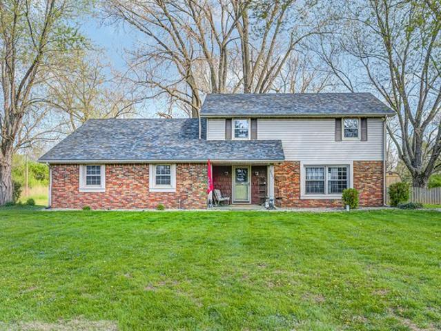 2122 Norwood Dr, Anderson, IN 46012
