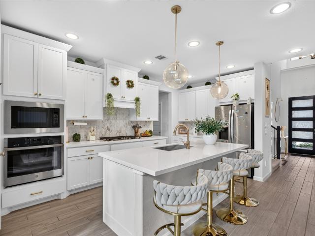 2122 Alabaster Estate Drive