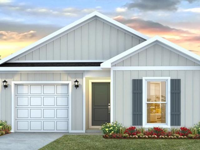 2122 Aqua St, Gulf Breeze, FL 32563