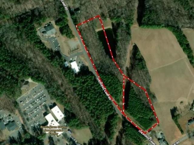 2122 Cherokee Camp Rd, Reidsville, NC 27320
