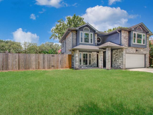 2122 Courtshire Lane