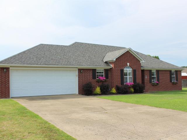2122 Daniel Drive