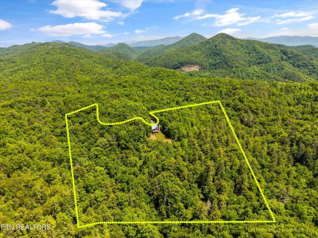 2122 Dove Ridge Lane