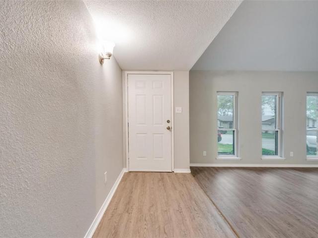 2122 Foxcroft Lane