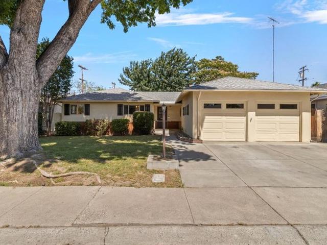 2122 Fremont Ave, Modesto, CA 95350