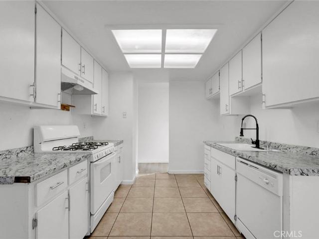 2122 Harrison Court