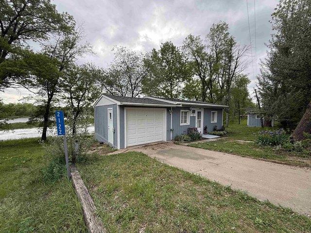 2122 S River Rd, Galena, IL 61036