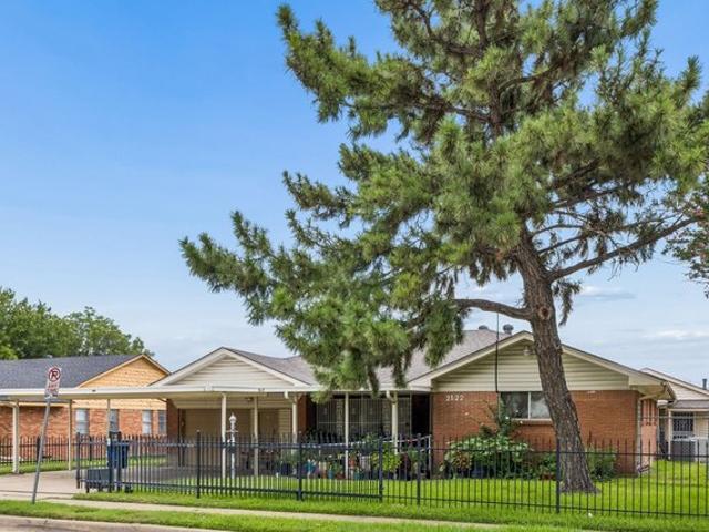 2122 S Vernon Ave, Dallas, TX 75224